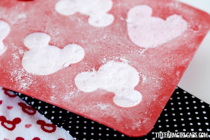Mickey Mouse Bath Bombs - The Farm Girl Gabs®