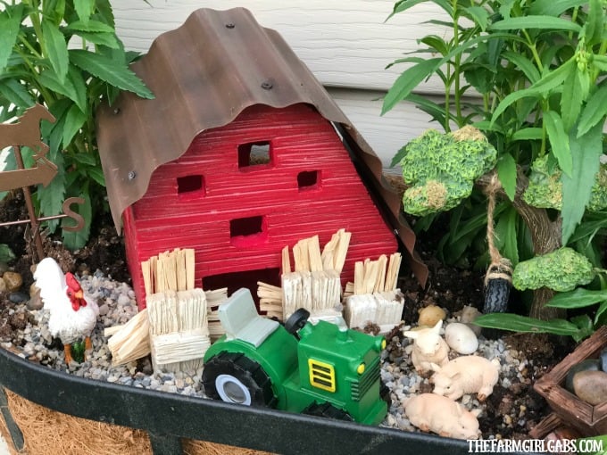 Miniature Farm Window Box Planter - The Farm Girl Gabs®