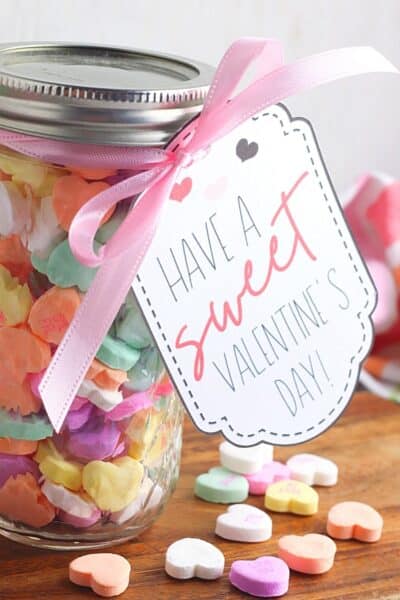 Mason Jar Valentines With Printable Valentine Gift Tags - The Farm Girl ...