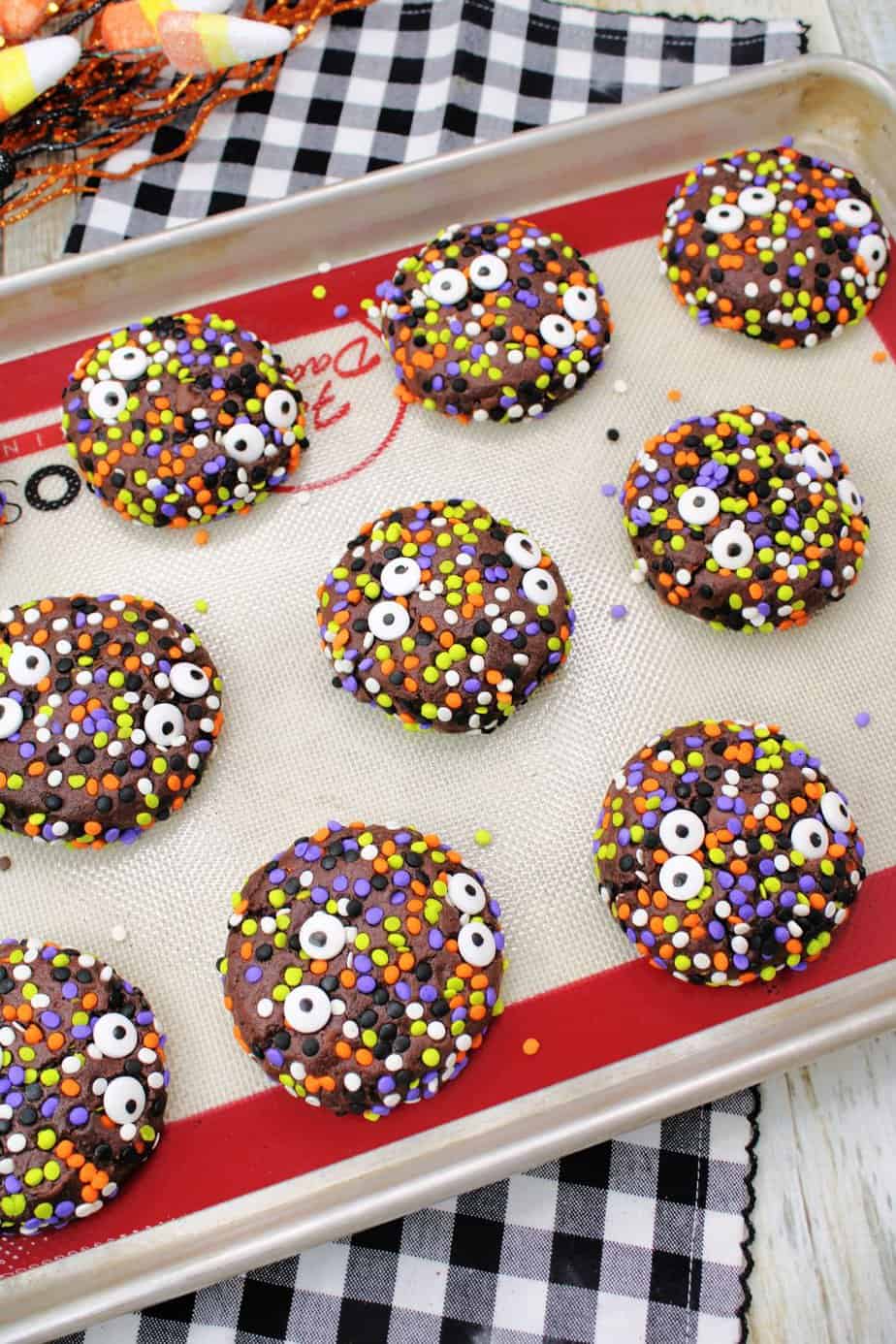 Hocus Pocus Spooky Cookies - The Farm Girl Gabs®