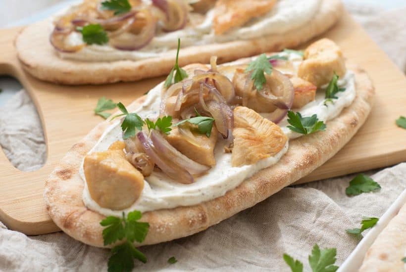 Easy Chicken Pitas with Yogurt Sauce - The Farm Girl Gabs®